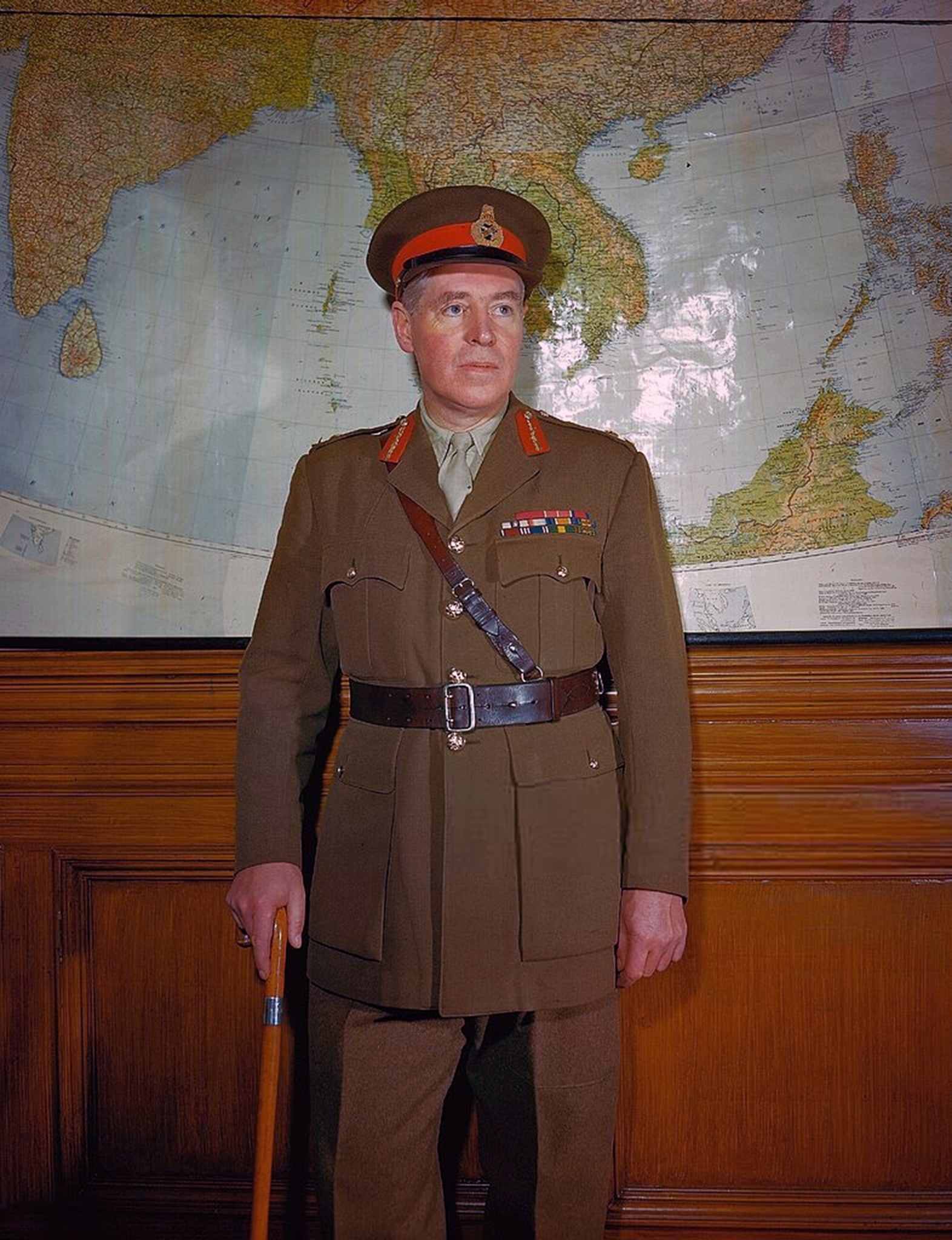 World War II in Color: Bio of Lieutenant-General Sir Ronald Weeks