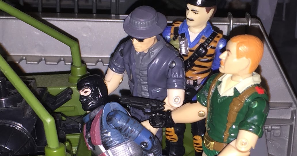 Forgotten Figures: 2001 Shadow Viper