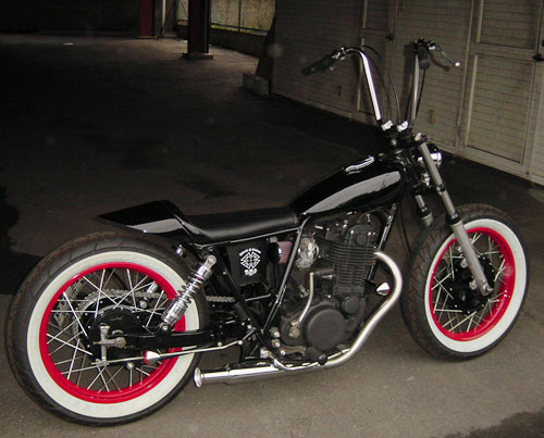 Tangki Knalpot Kustom: Inspirasi Modifikasi Motor Kustom Japstyle