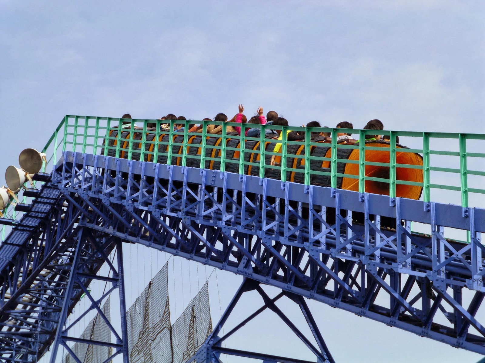Chaos and Kanji: Toshimaen: Tokyo's Best Amusement Park?