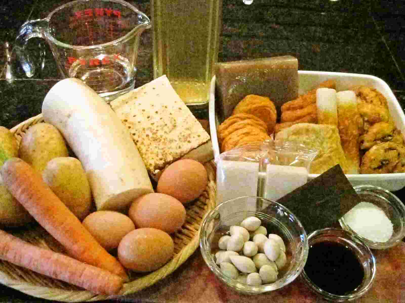 Recipes for Tom: Oden / fishcake, tofu and daikon radish stew