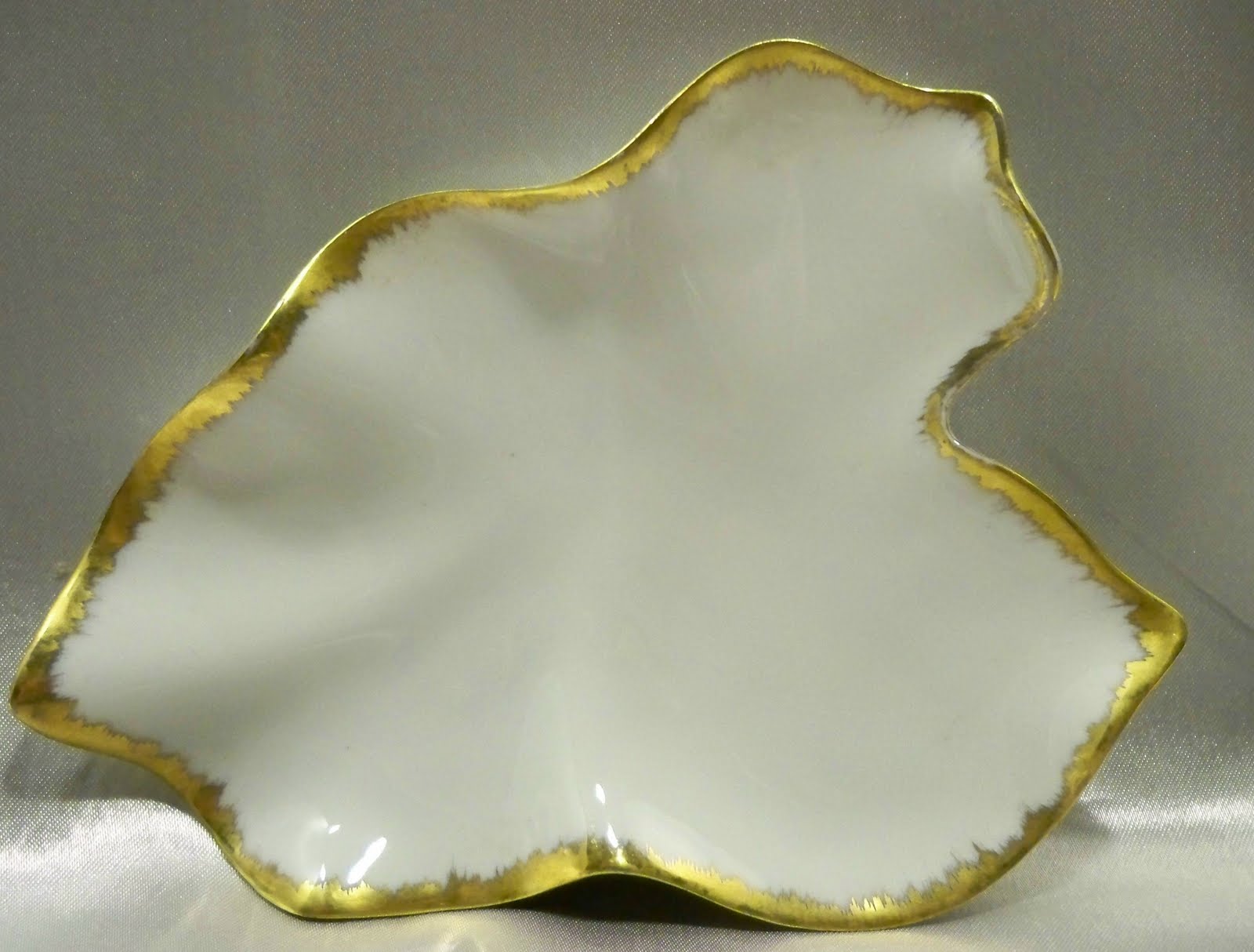 Demitasse Cups & saucers: Saucer & Plate Shapes, Styles & Designs