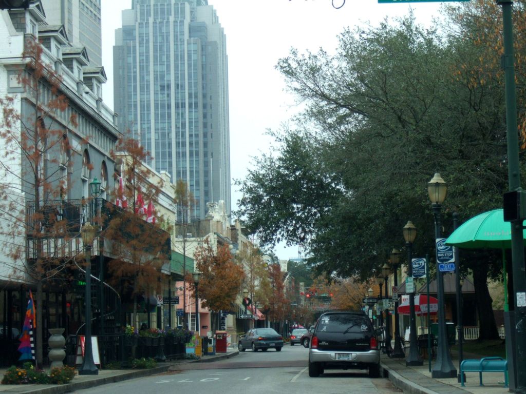 Anattasight: City of Six Flags Mobile - Alabama