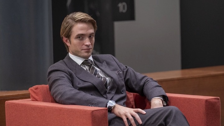 All you need is Rob ♪: BTS Stills de Robert Pattinson en Tenet