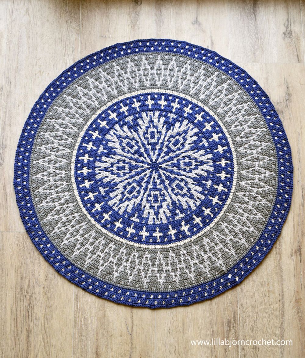 Ocean Time Mandala Rug: playing with jute yarn | LillaBjörn's Crochet World