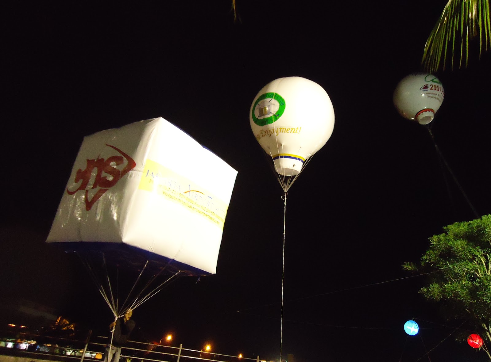 BALON IKLAN BALON PROMOSI UDARA | BALON GATE BALON PROMOSI BALON ...