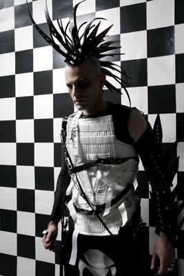 Luurankoja kaapissa: Angelspit