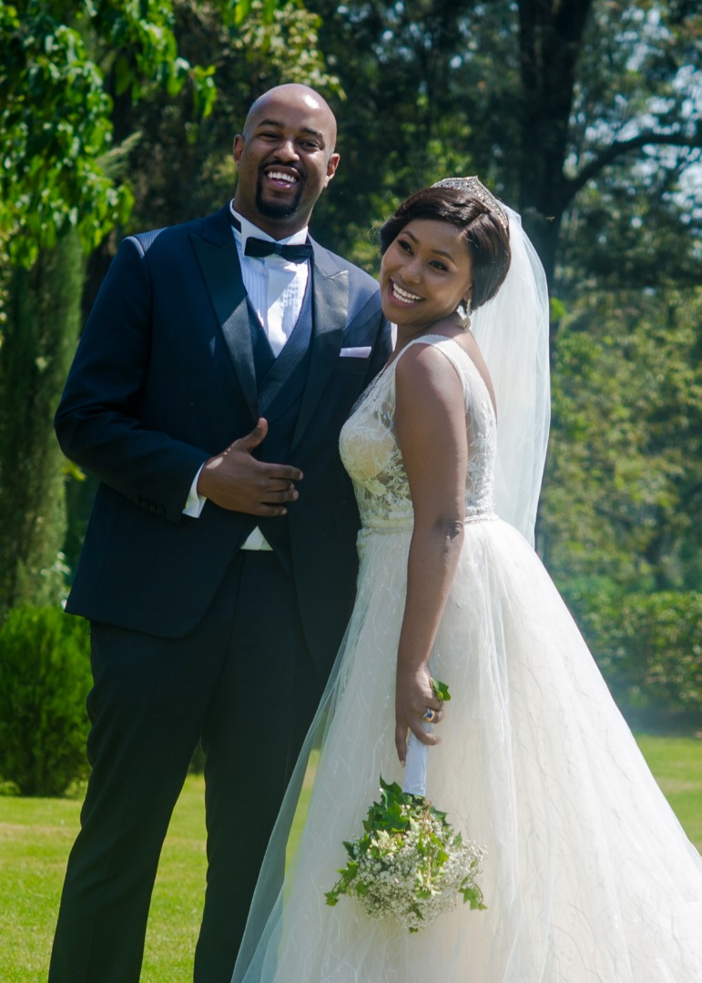 Robert Lowassa na Stephanie Kaaya walivyomeremeta jijini Arusha, Watu ...