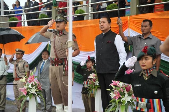 Lamtluang News: Independence Day celebration in Aizawl (15.8.2013)