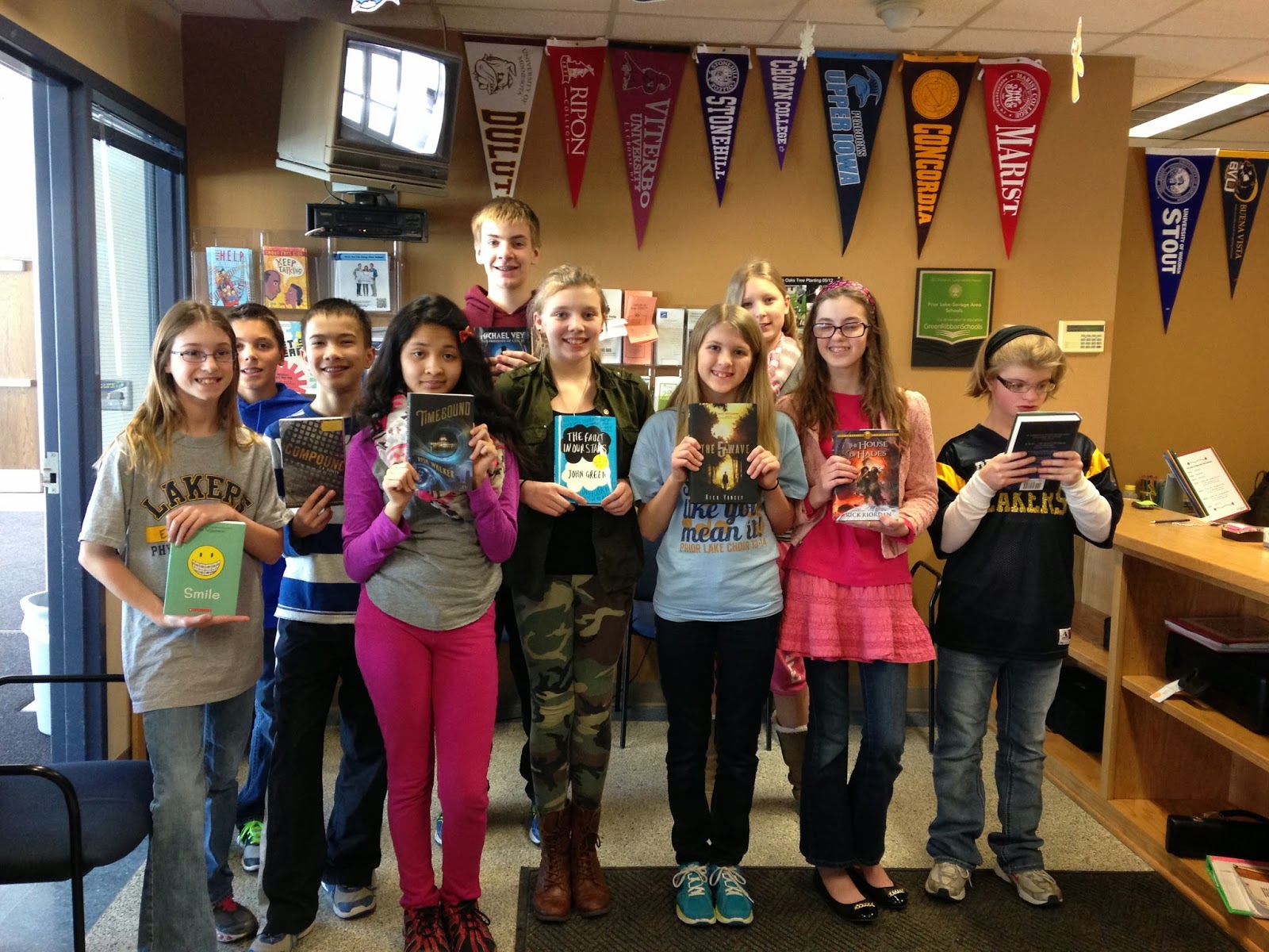 Twin Oaks Middle School: TOMS I LOVE TO READ BOOK WINNERS!