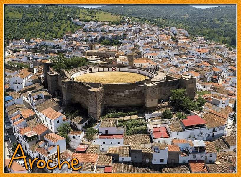 .: Aroche, cadre insolite ...