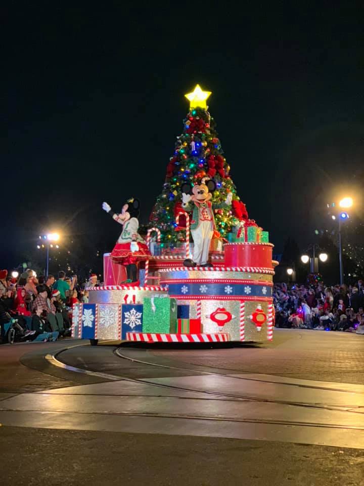 Mickey's very merry Christmas Party, Magic Kingdom | Dollops of sky