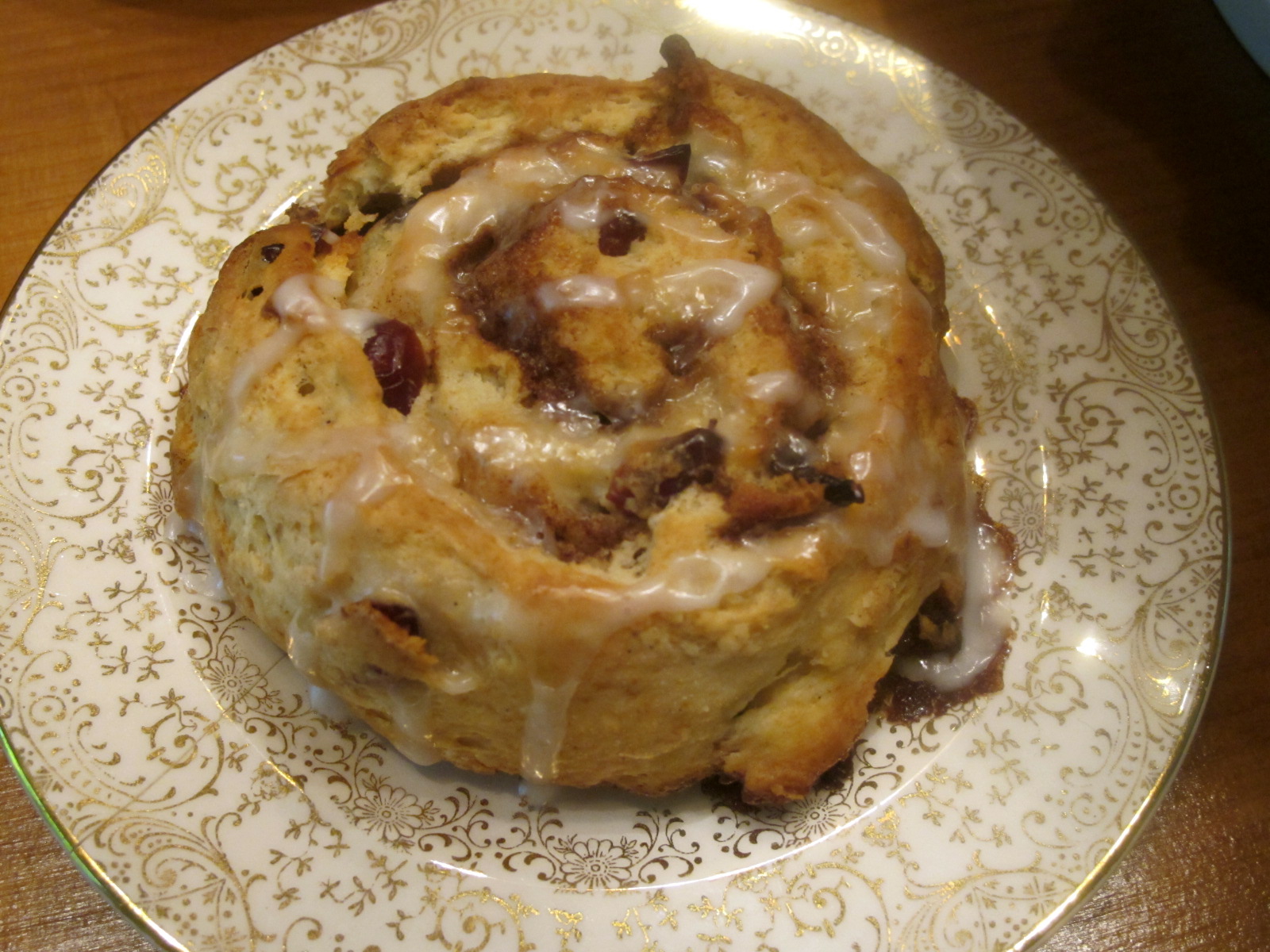My Mother's Apron Strings: Cinnamon Bun Scones