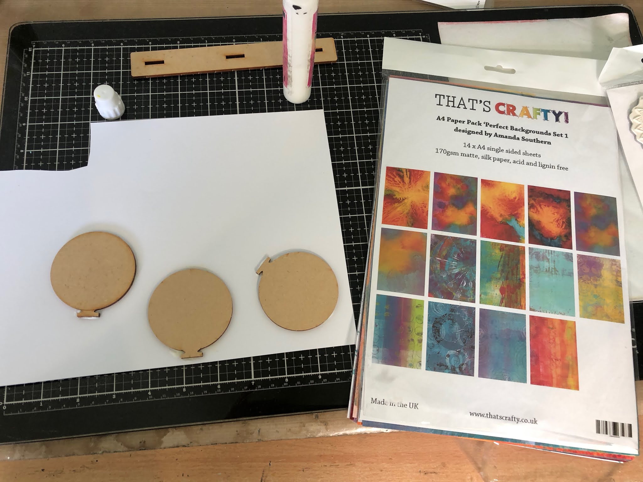 Zigazig ah by Amanda Southern - That's Crafty!