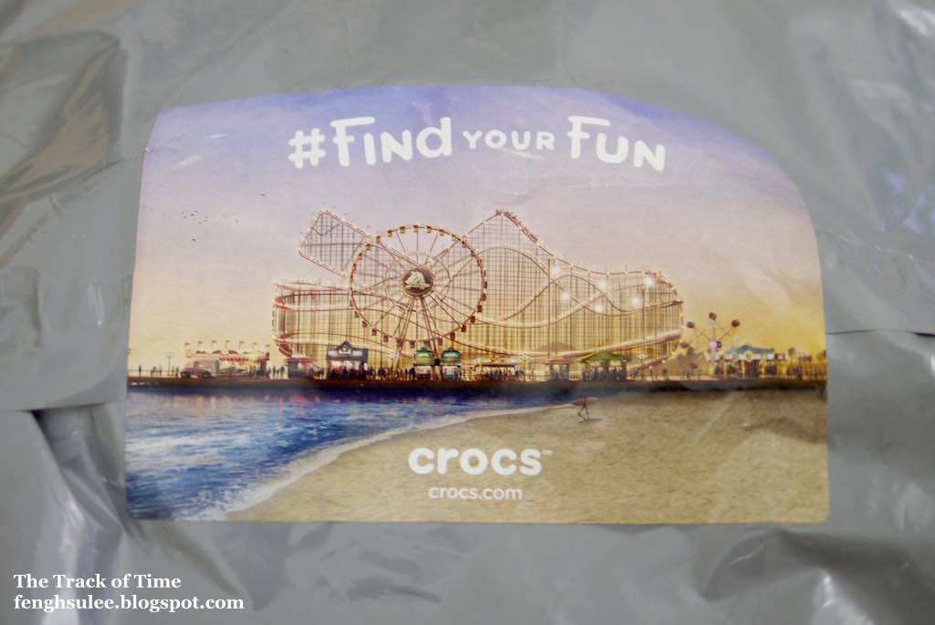 Cros Ralen Unisex Clog Navy | The Track of Time