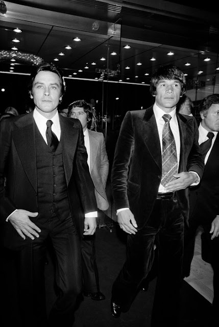 ALAIN DELON: AMISTAD CON CARLOS MONZÓN
