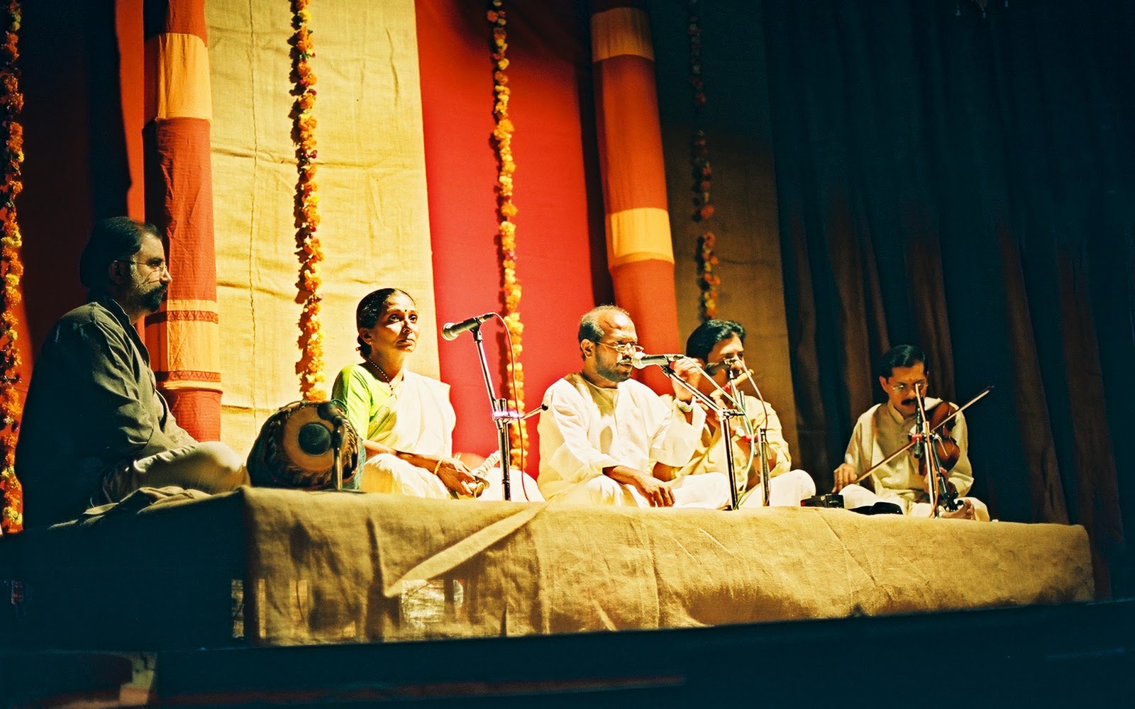 Mohiniyattam - The Enchanting Dance: Chapter 10: Revival of Mohiniyattam