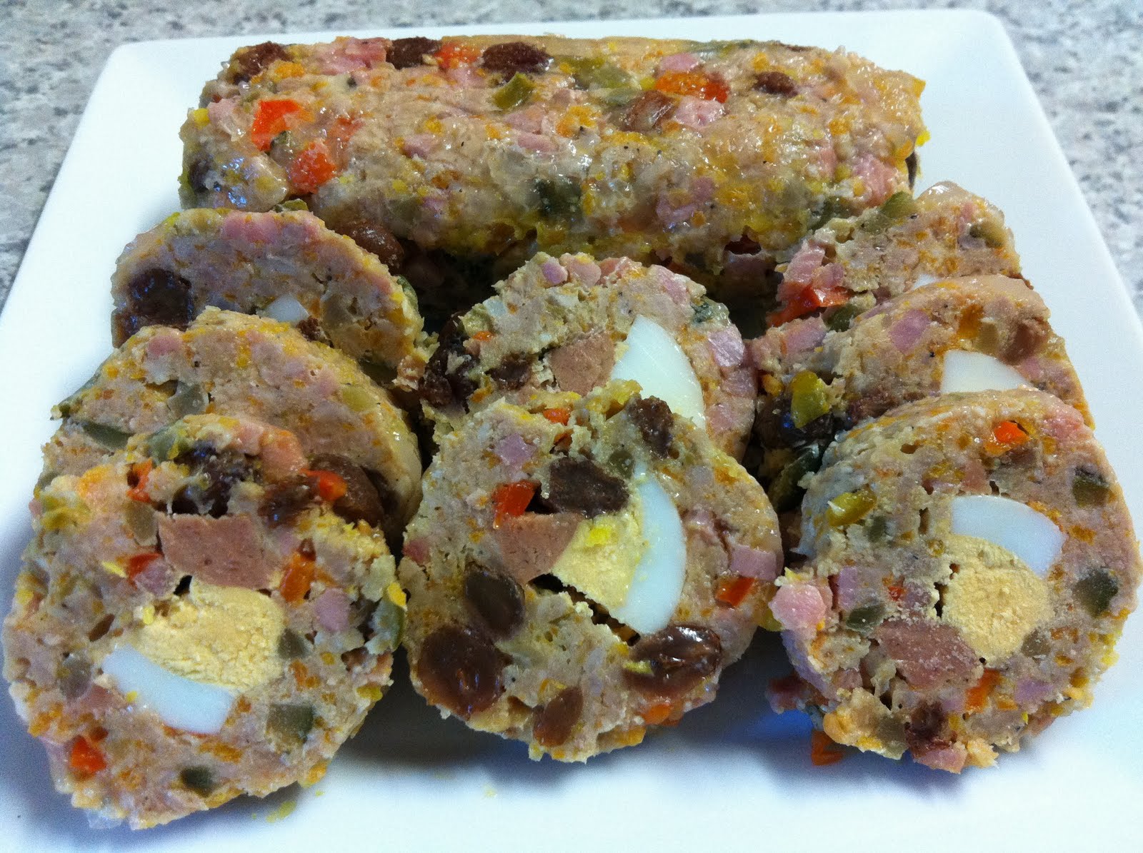 My Kitchen Australia: PORK EMBUTIDO (FILIPINO STYLE MEATLOAF)