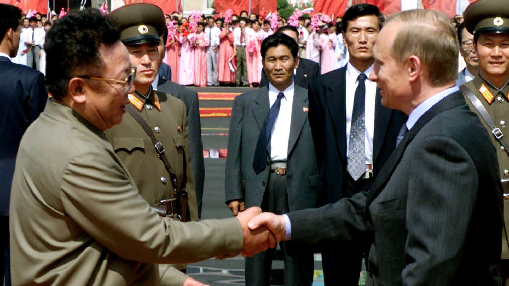 A voz do povo de 1945: Rodong Sinmun comemora o 20º aniversário da ...