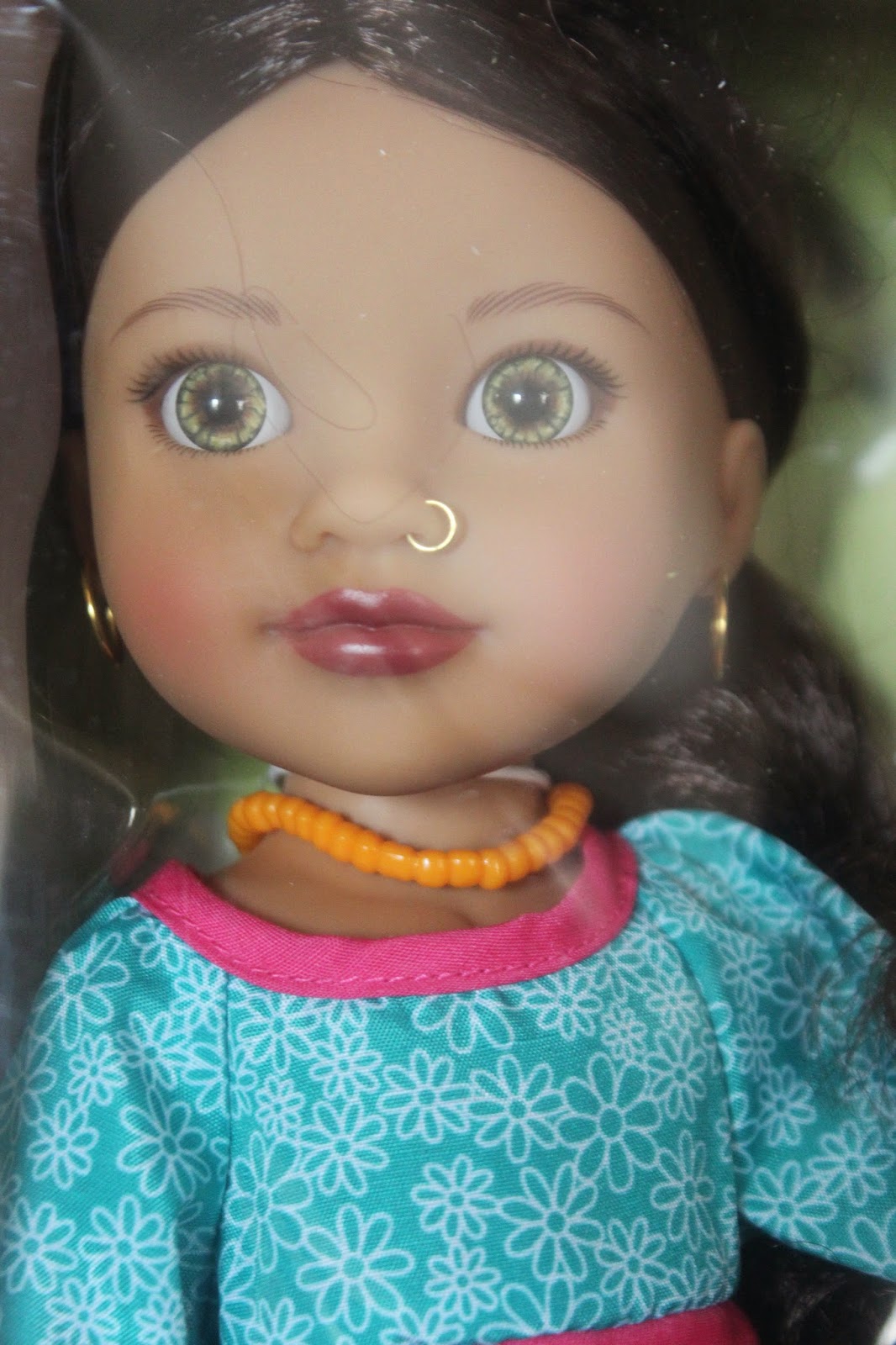 PLANET OF THE DOLLS: Doll-A-Day 287: Hearts for Hearts Girl Surjan and ...