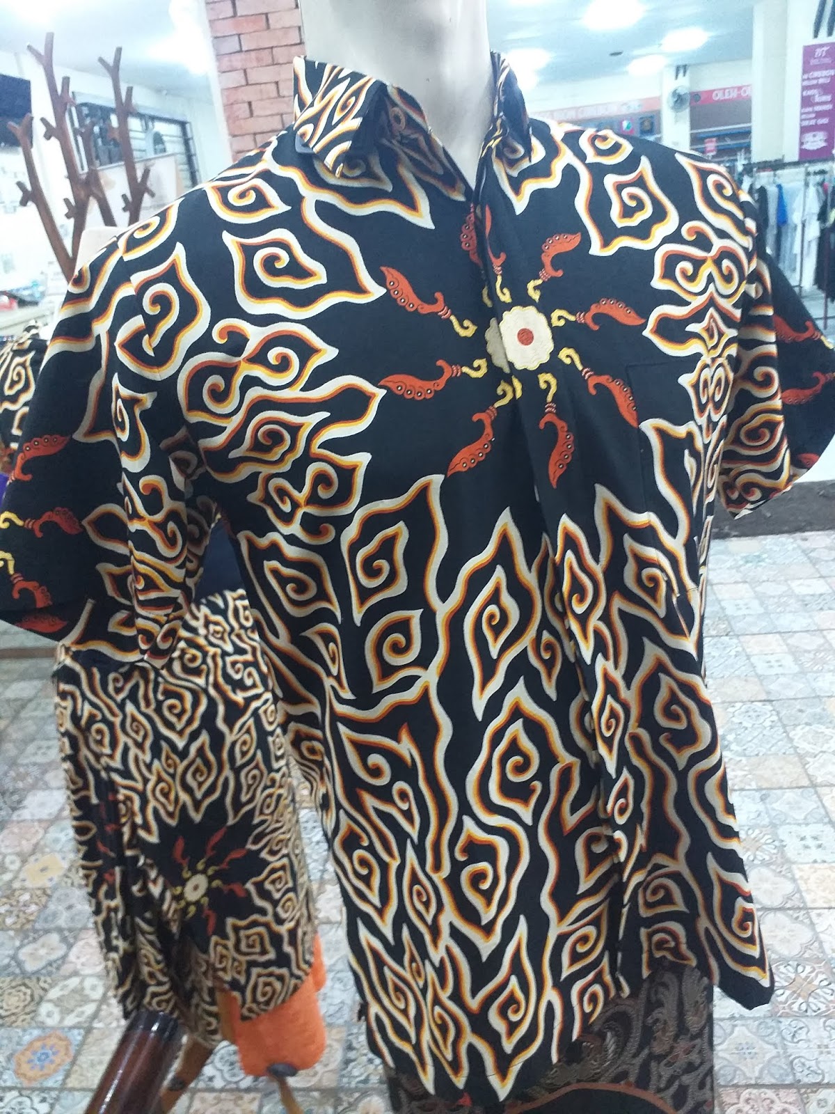 Batik Trusmi Cirebon