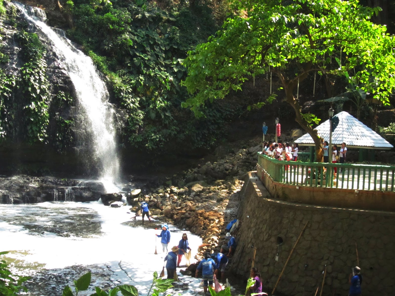 J2TravelGuide: Hinulugang Taktak Reopens