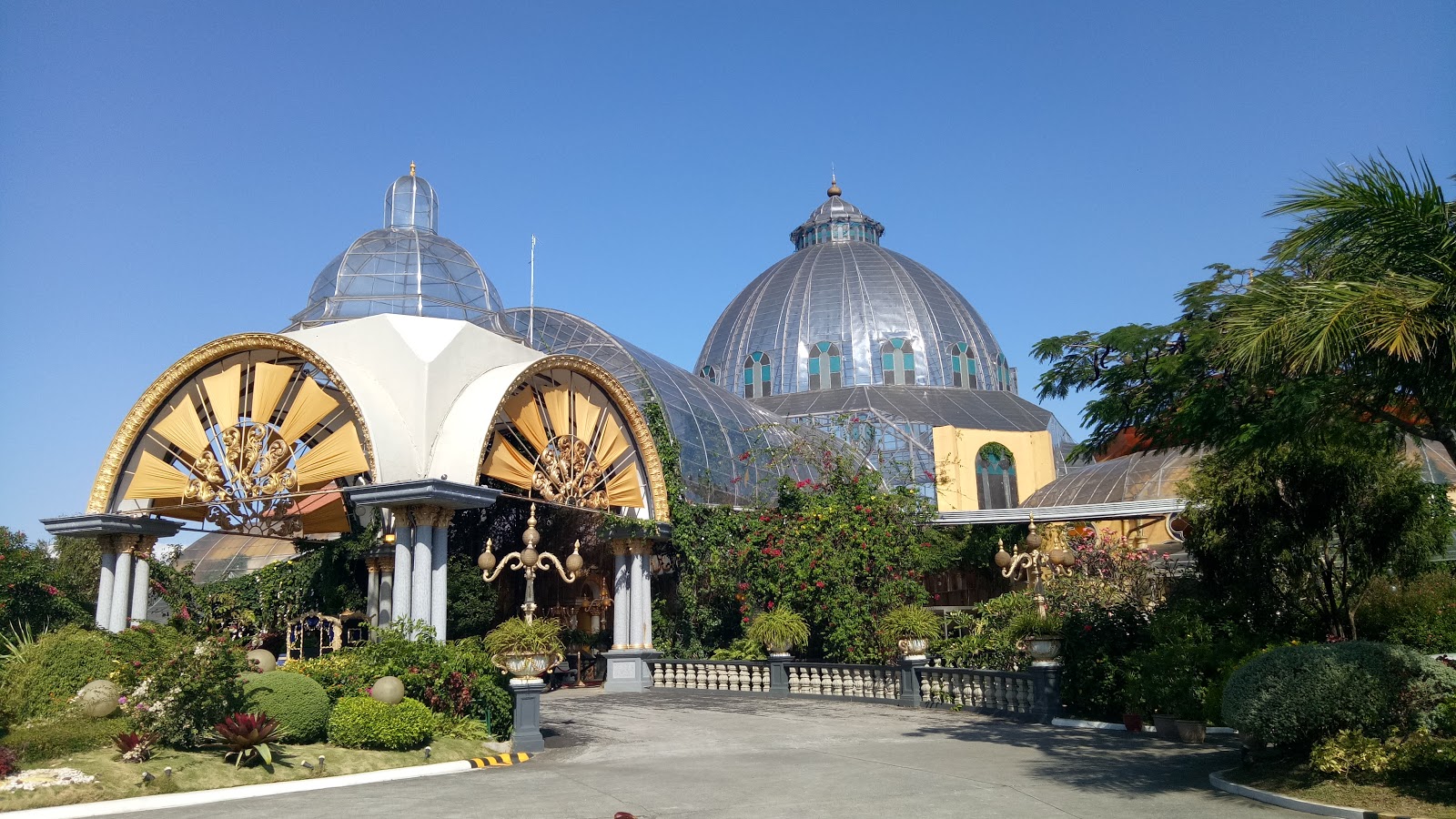 Celebrate the day of love with a Valentine's dinner at the stunning ...