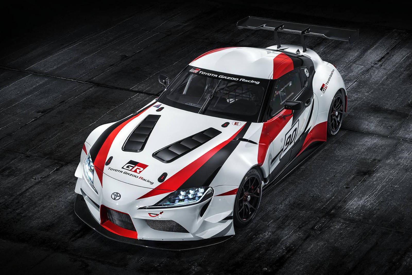 強悍操控認證！新Toyota Supra擁有50:50車身重量比 | SanjiNoir 黑侍樂讀