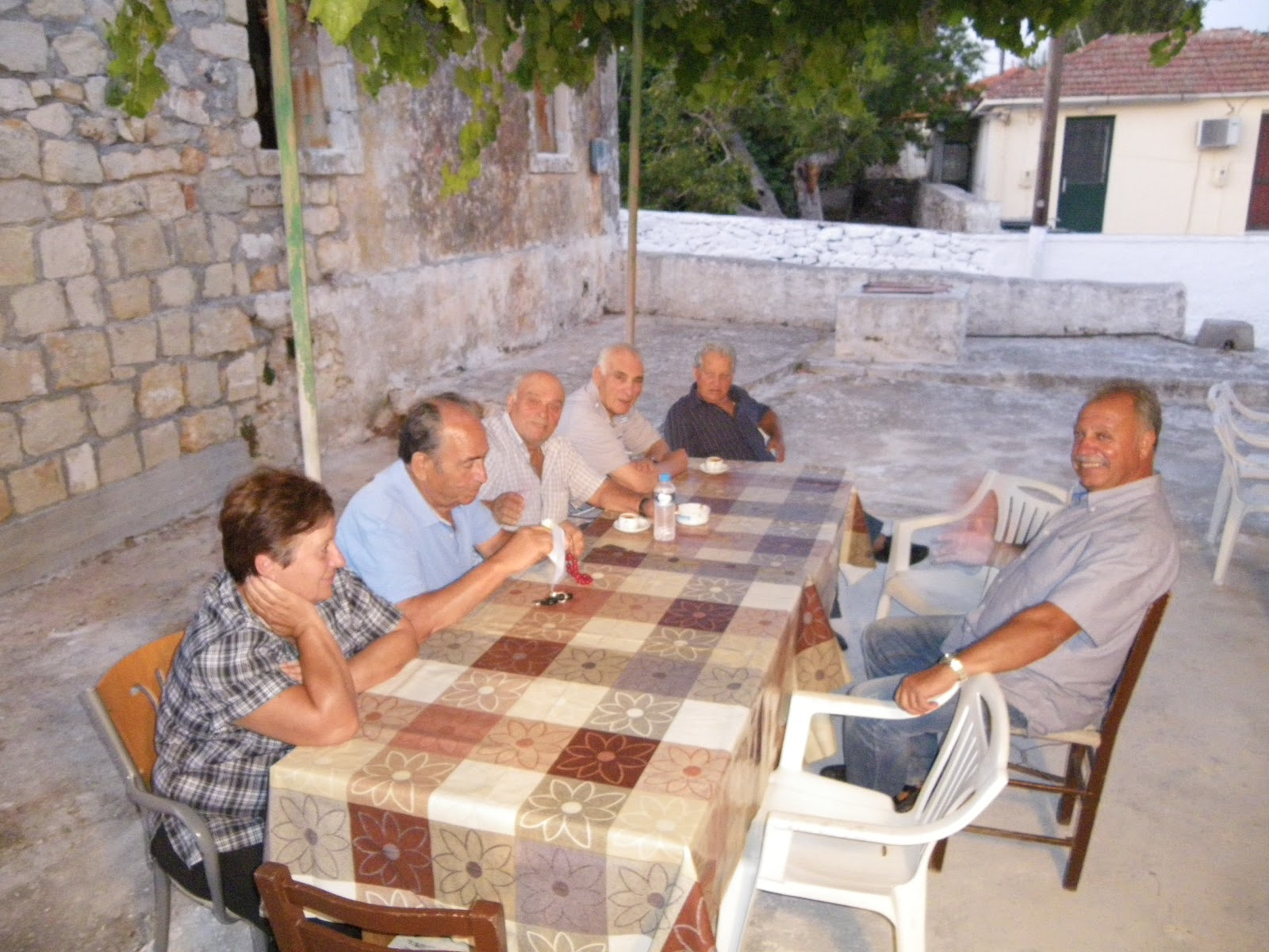 ΔΑΜΟΥΛΙΑΝΑΤΑ: ΡΙΓΑΝΑΔΑ ΣΤΑ ΔΑΜΟΥΛΙΑΝΑΤΑ