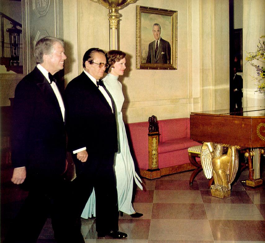 NOSTALGIJA TITO JUGOSLAVIJA: GALERIJA SLIKA (Tito i Strani Drzavnici) 1