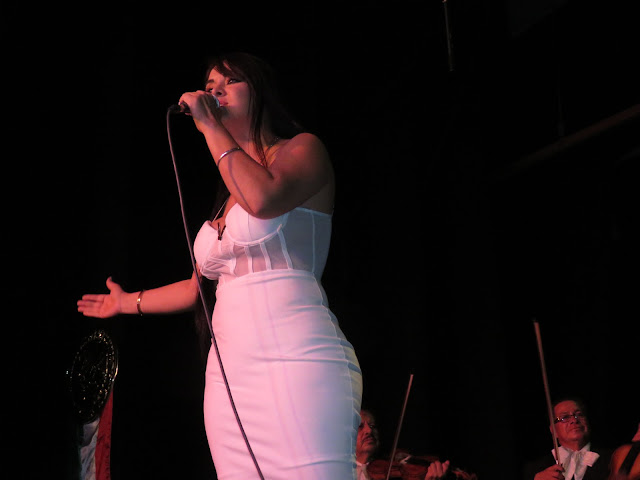 somos el espectador: ANGELES LAMAS HIZO CIMBRAR LA REPUBLICA