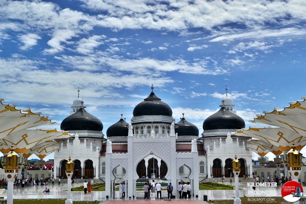 Masjid Baiturrahman Aceh Hd – VisitBandaAceh.com