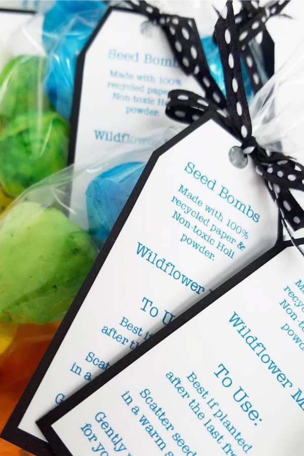 Elegant Recycled Paper Art: Spotlight on Franky and J. Designs