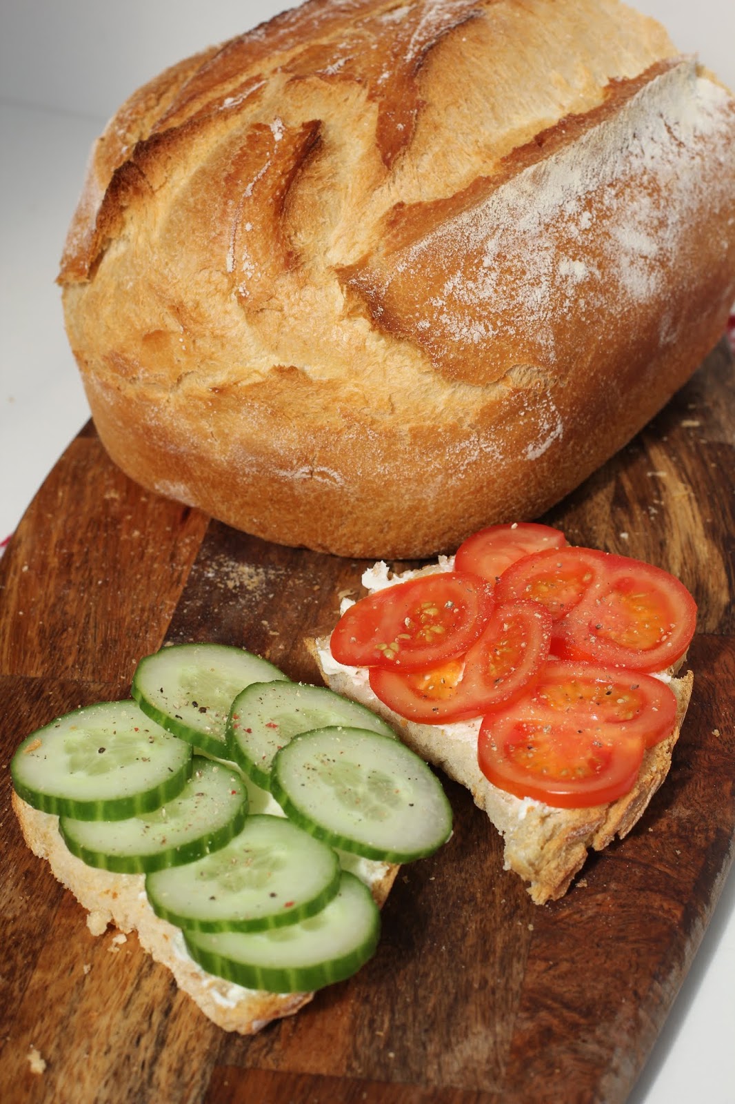 Einfaches Weizenbrot