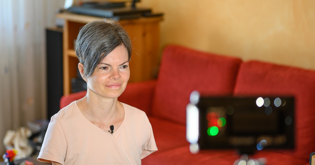 L I Z mueller - Fußkeyboarderin aus Enns: Fotos Filmportrait RTV 2020