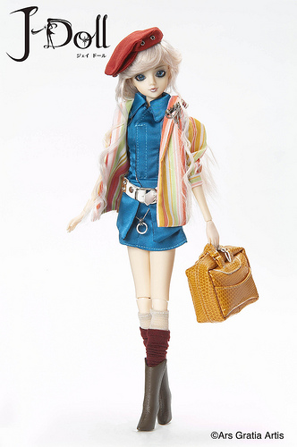 Diane's Dolls & Kitties: J-Doll Review