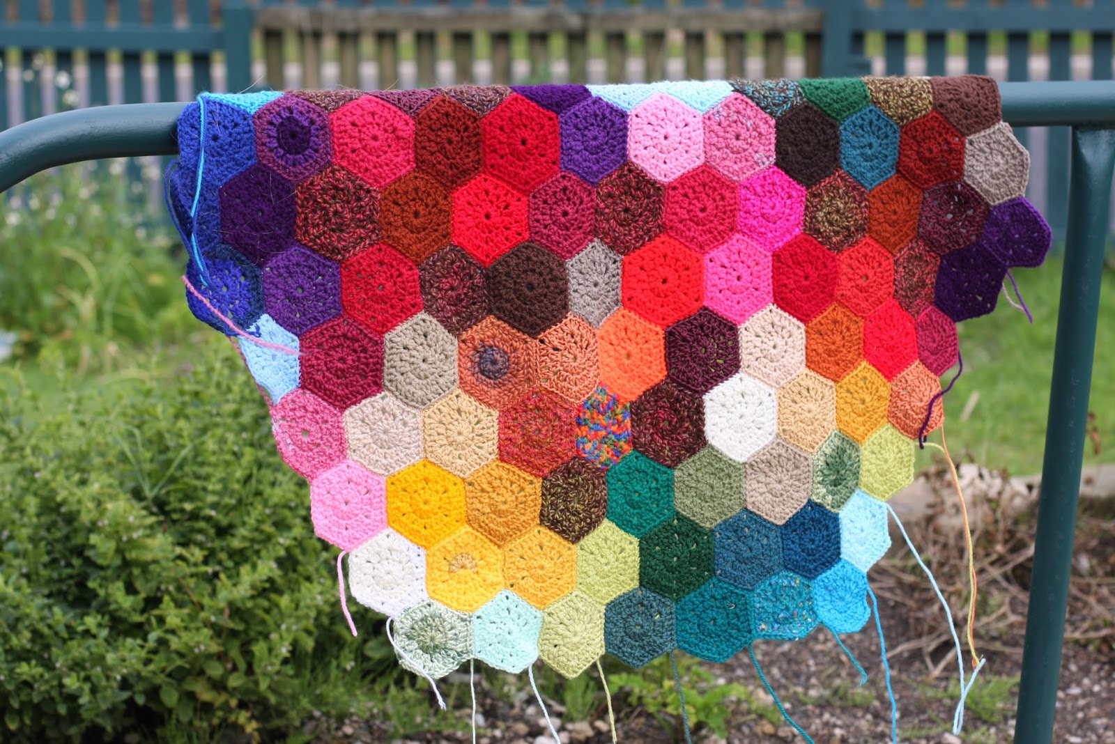 cheerymishmash: simple hexagon pattern