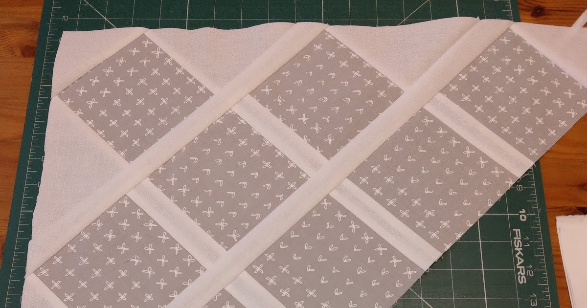 Strawberry Patches: An impromptu baby quilt