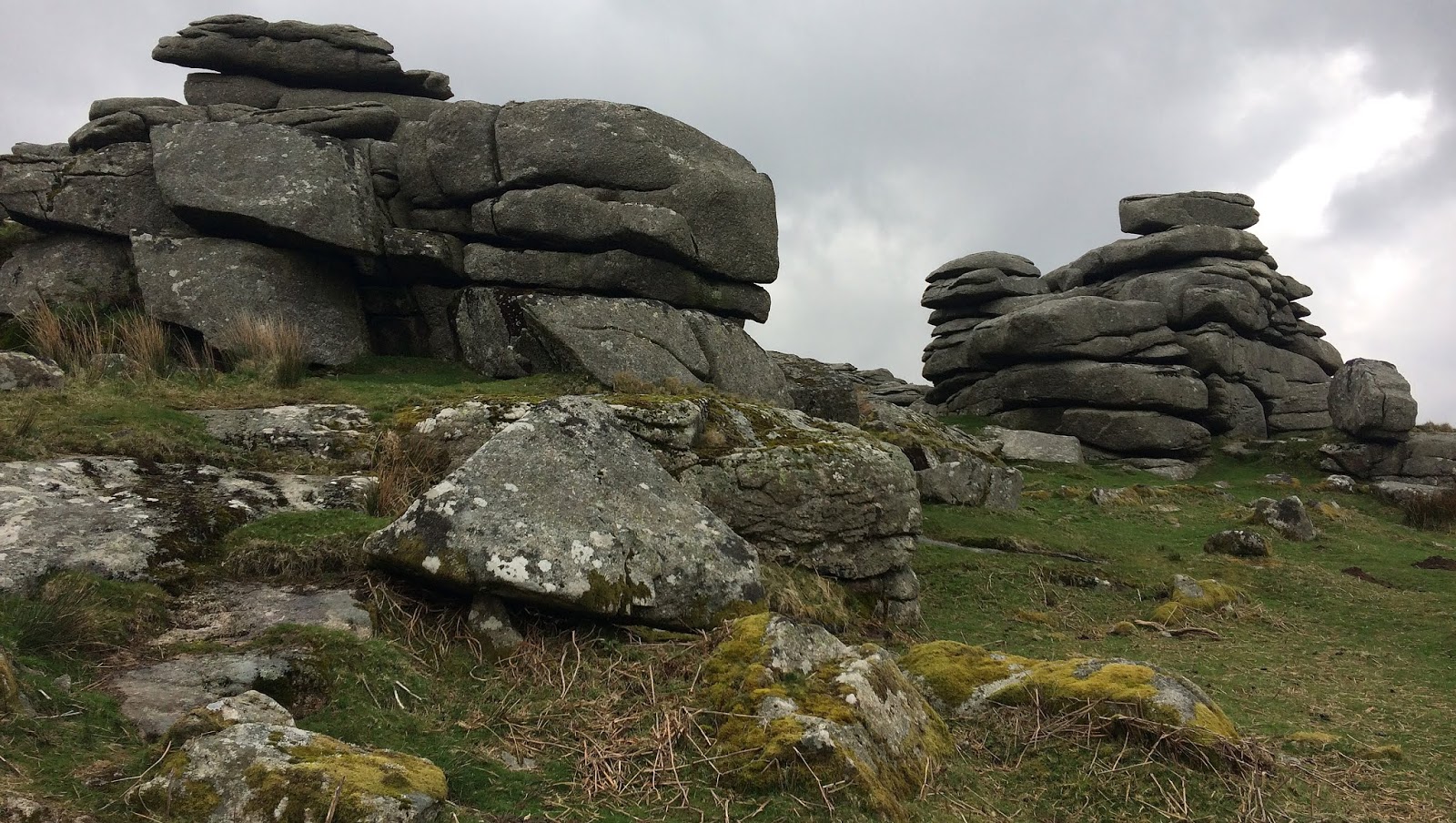 Max Piper - Tor Bagger: Dartmoor: Pew Tor and Heckwood Tor
