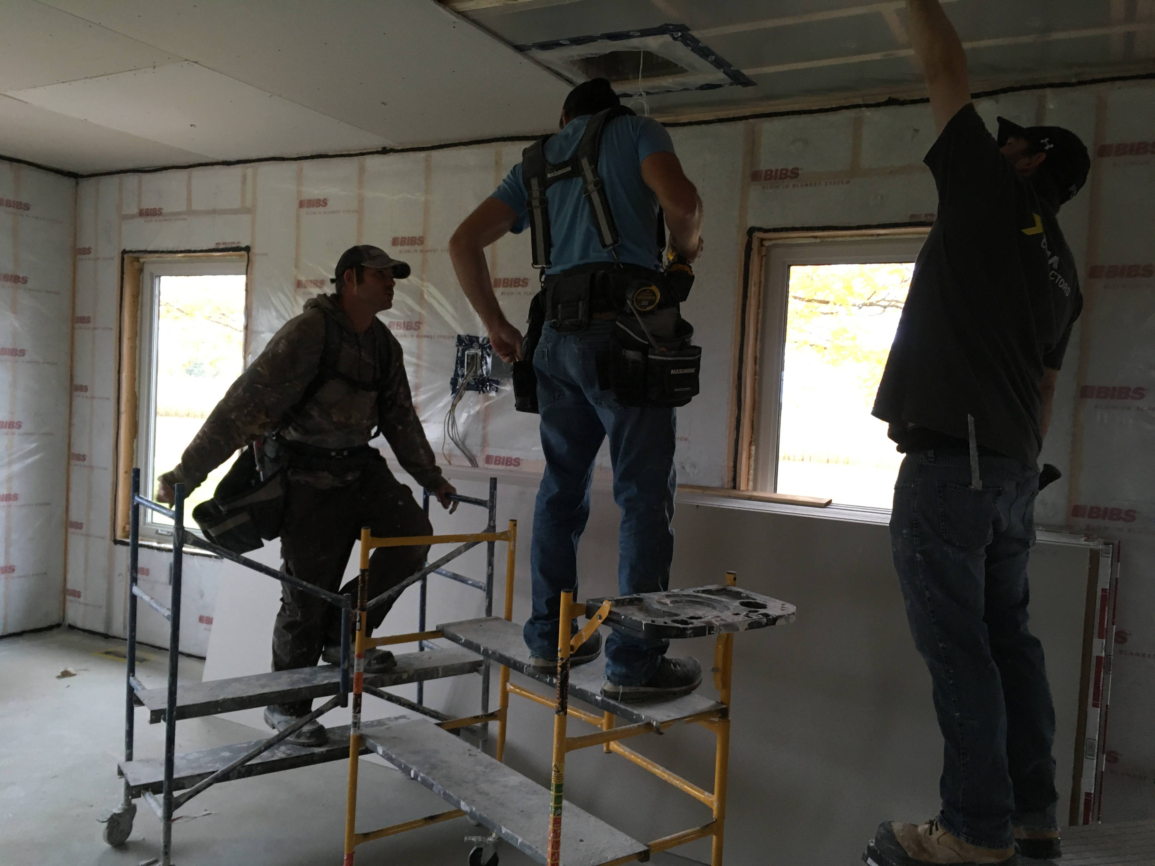 Anja's Photo Journal: Ceiling Job