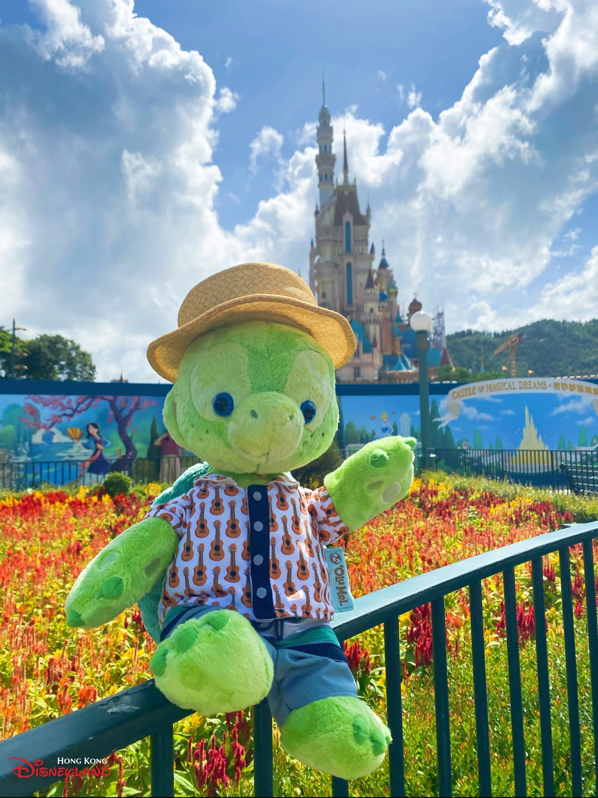‘Olu Mel 加入 香港迪士尼 Duffy與好友大家庭 🎵🌴 ‘Olu Mel debuted at Hong Kong ...