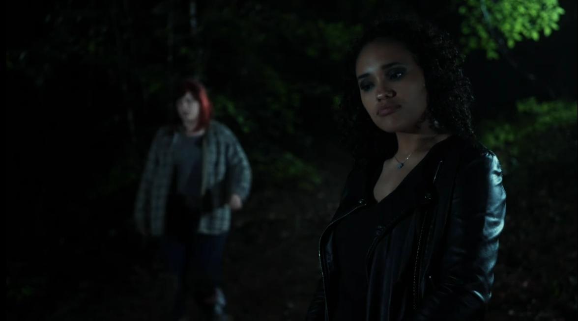 Vampire Beauties: Vampiress Review: "Rock, Paper, Scissors"