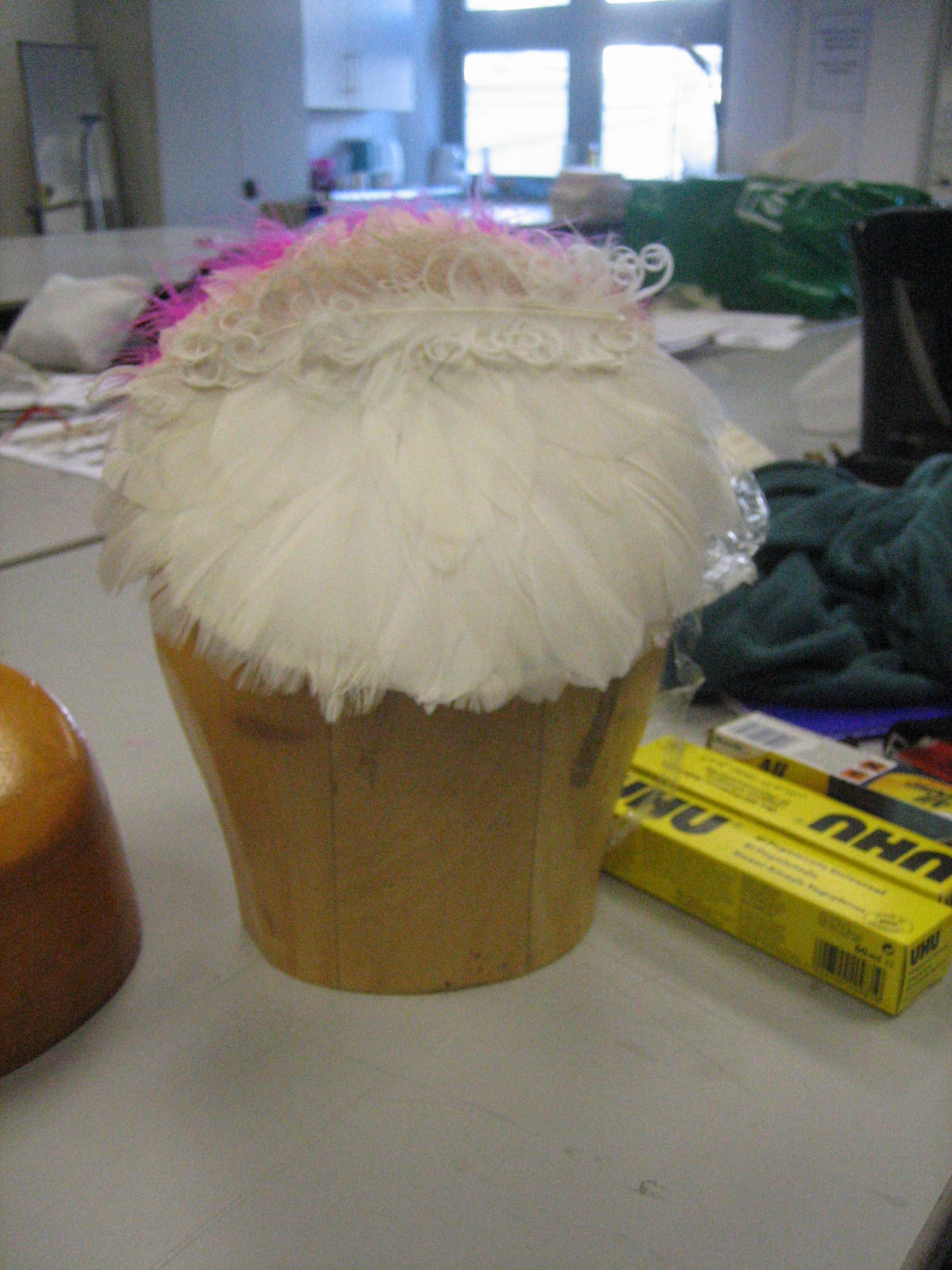 Debbie Lough Millinery: March 2012