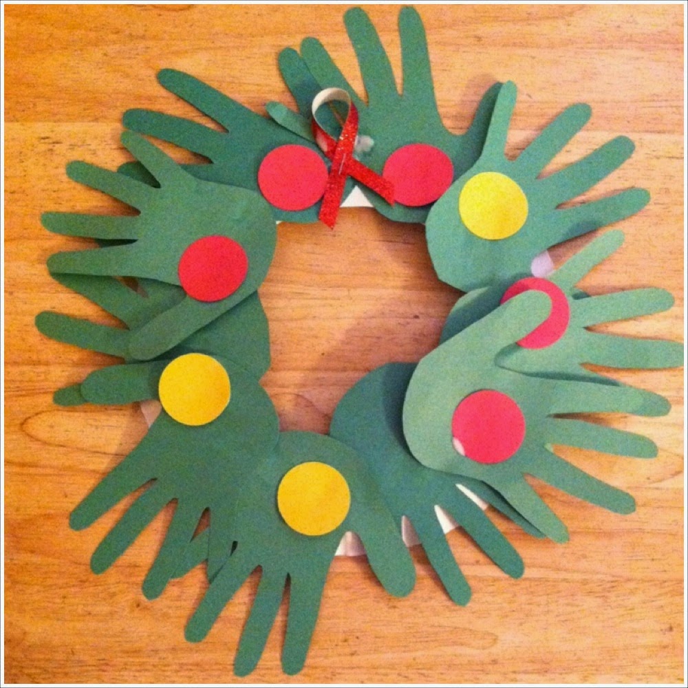Crafts for Kids' Minds: Handprint Christmas Wreath Craft