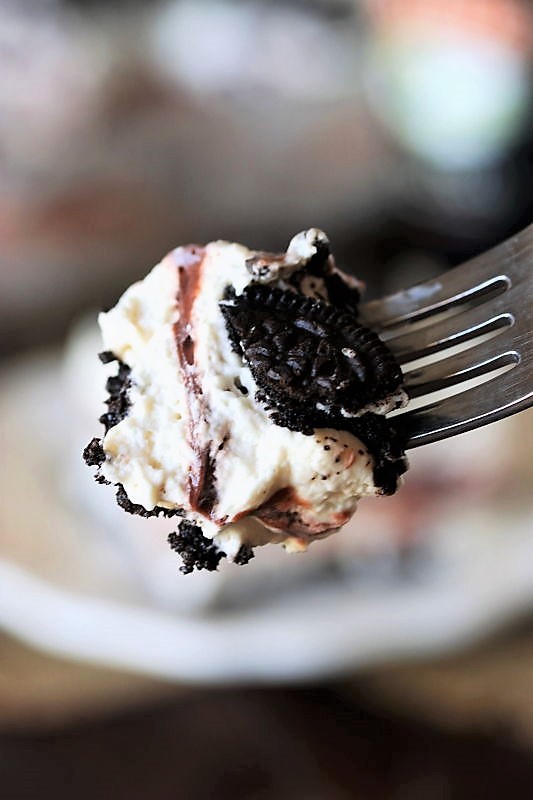 No-Bake Baileys Cookies & Cream Yum Yum | The Kitchen is My Playground