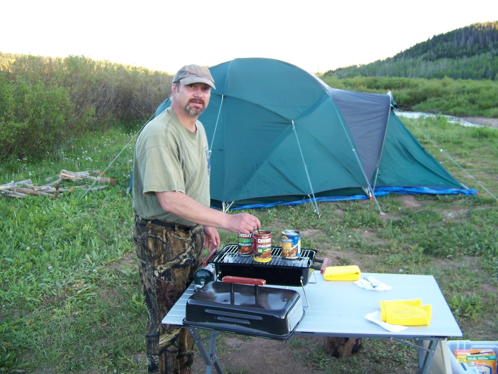 Fly Fishing the West with Howard: Alaskan Guide Model Tent Review (8 ...