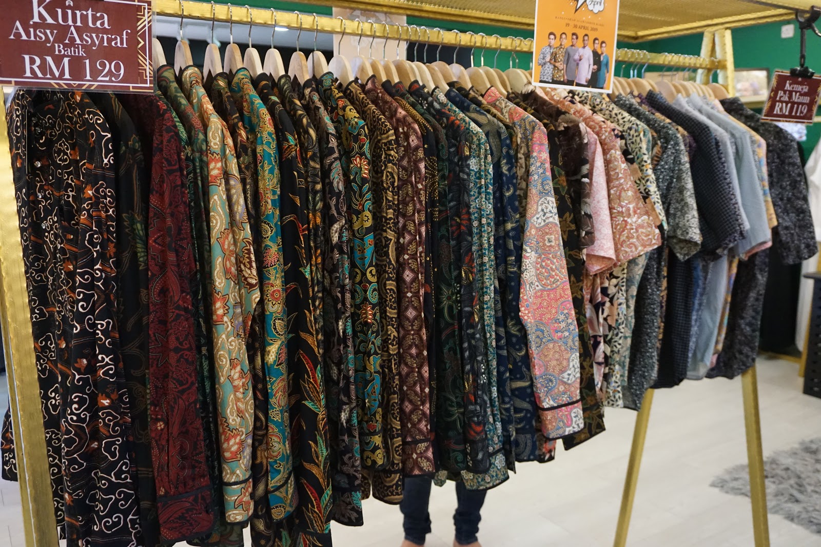 APA YANG MENARIK DENGAN KEMEJA PAK MAUN DAN KURTA BATIK AISY ASYRAF BY ...