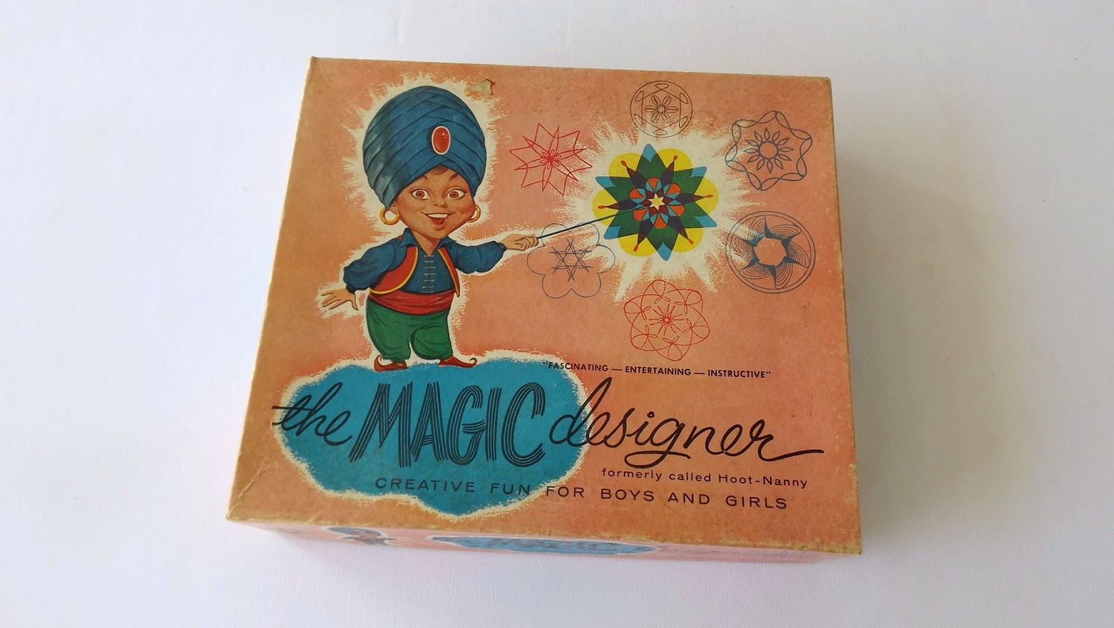 Still Stunning Vintage Resale: The Magic Designer-Hoot Nanny-American ...