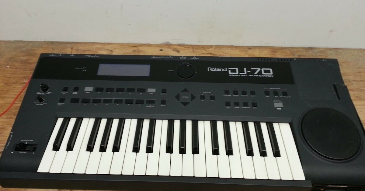 MATRIXSYNTH: Roland DJ-70 Sampling Workstation
