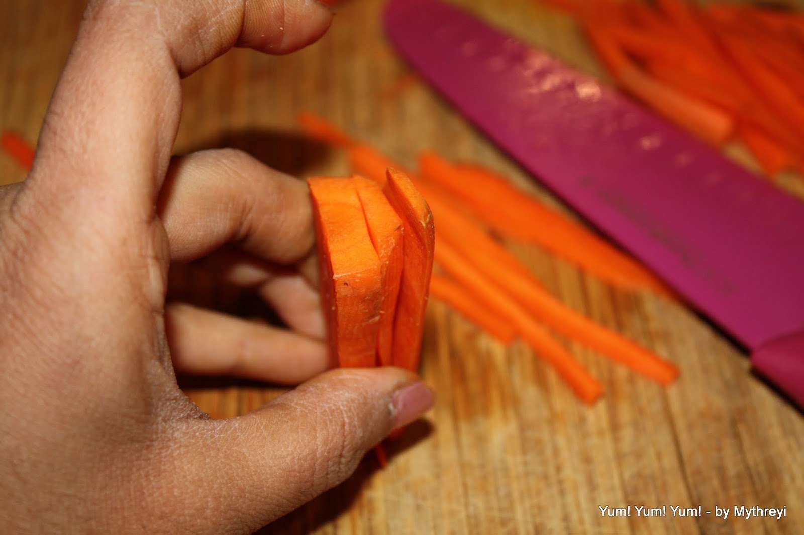 Yum! Yum! Yum!: How to Cut Vegetables in Julienne Style